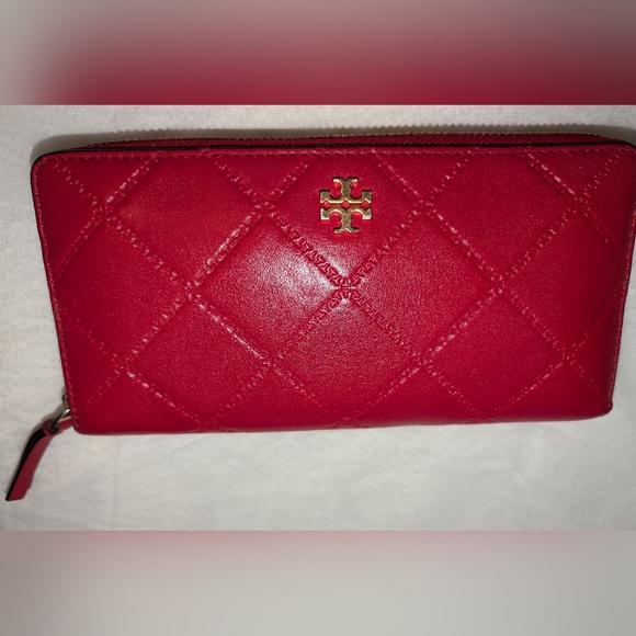 Tory Burch | Bags | Tory Burch Quilted Leather Zip Around Large Wallet ...